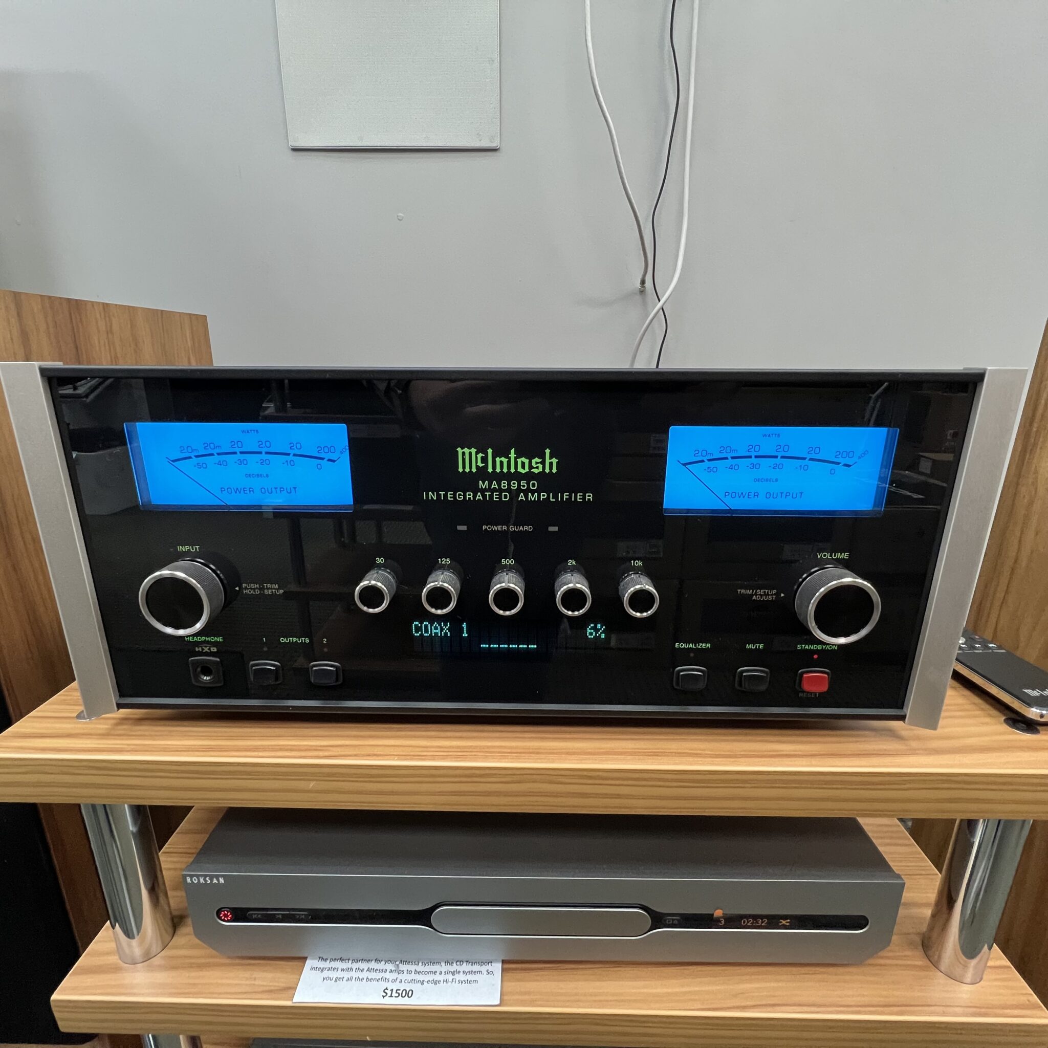 McIntosh MA8950 Integrated Amplifier - AV World - Auckland HiFi Store